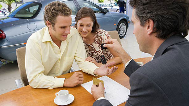 Easy and Car: Become a Car Salesman in 5 Easy Steps